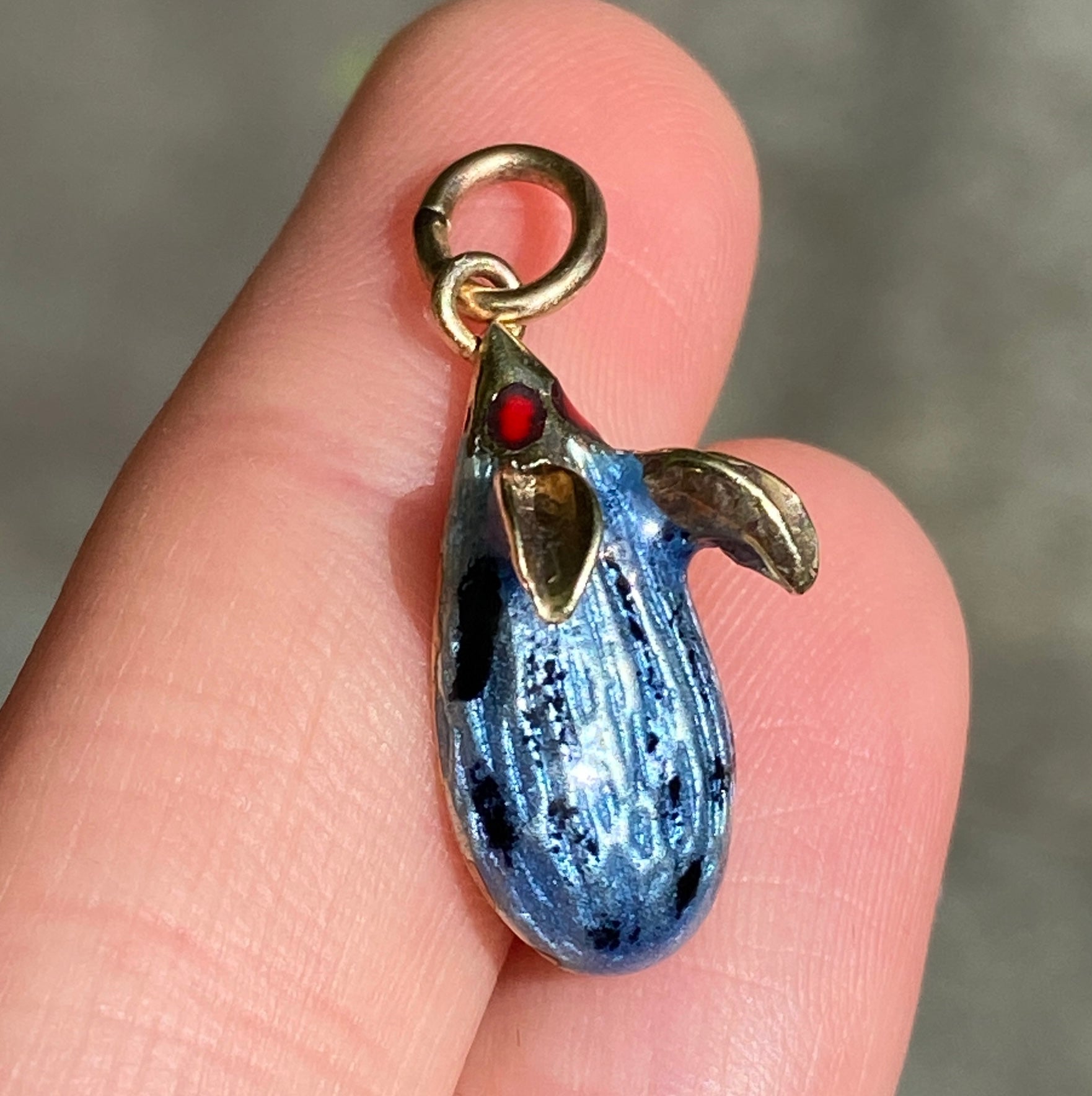 Vintage 14K Gold and Enamel Gray Mouse Charm – Alpha & Omega Jewelry